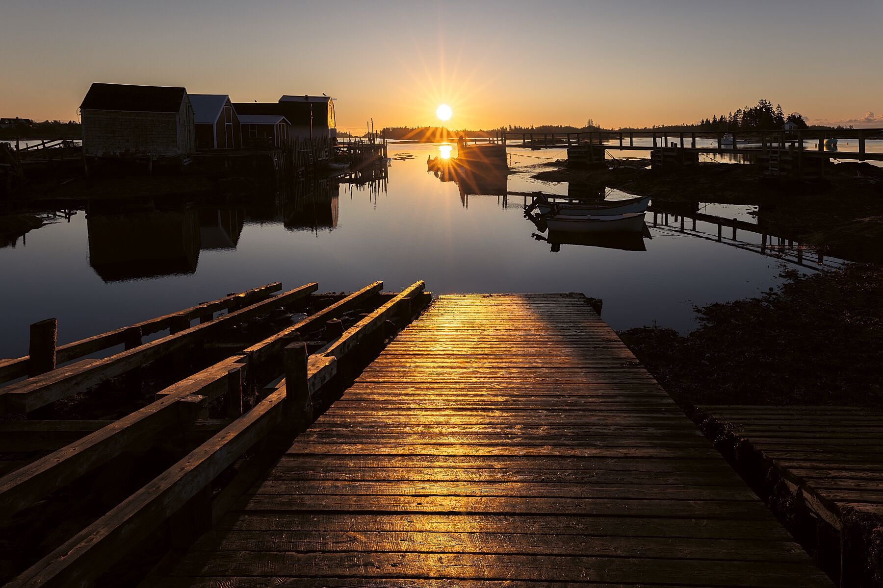 Glowing Dock – Mark Heine Photography